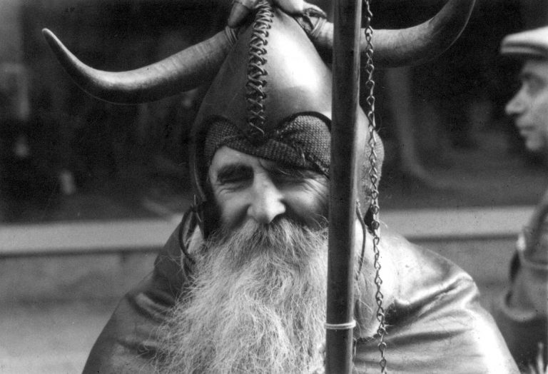 HOMMAGE A MOONDOG A NANTERRE – Julie Tippex