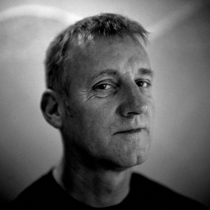 STUART MOXHAM (YOUNG MARBLE GIANTS) – Julie Tippex