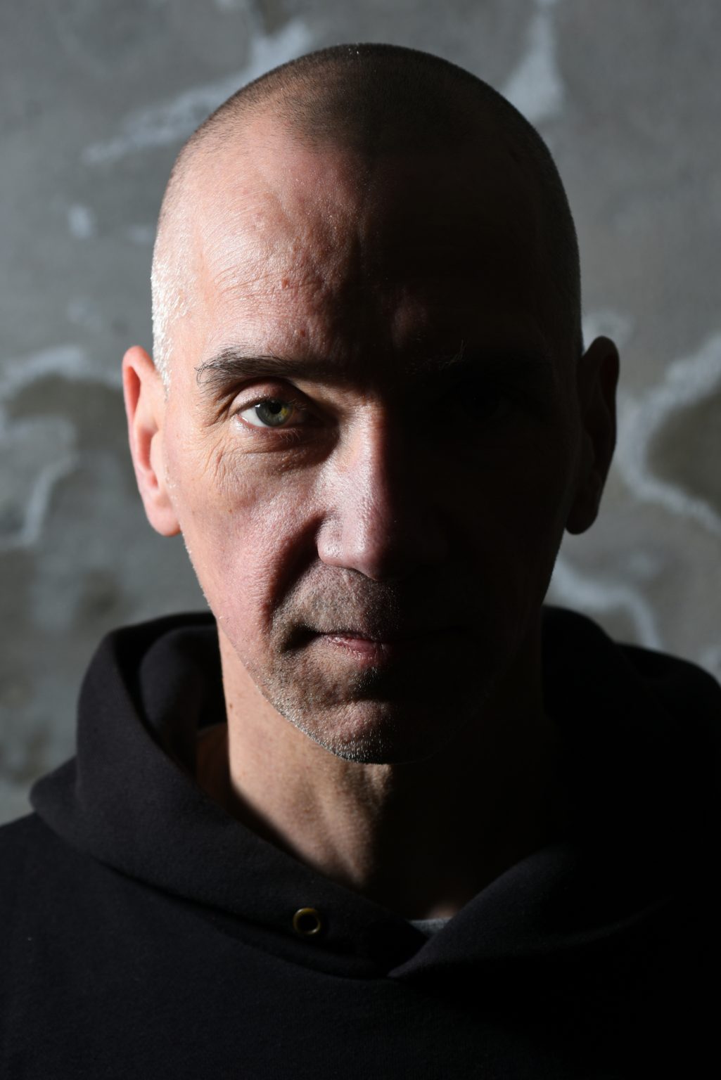 Guido Möbius‘ new album „a million magnets“ out now – Julie Tippex